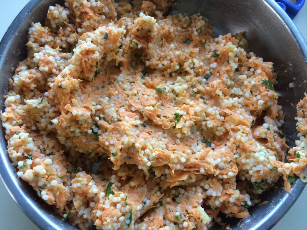 Sabudana Thalipeeth/ Sago pancake – Pepkitchen