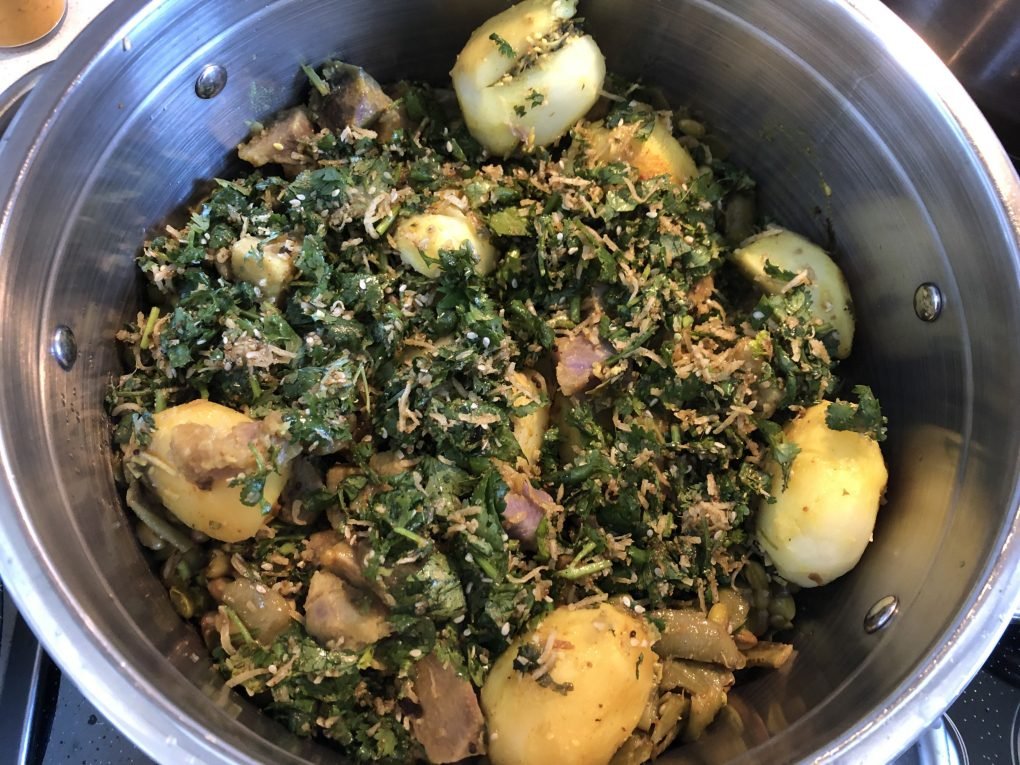 Undhiyu (Gujarati Style Mixed Vegetables) – Pepkitchen