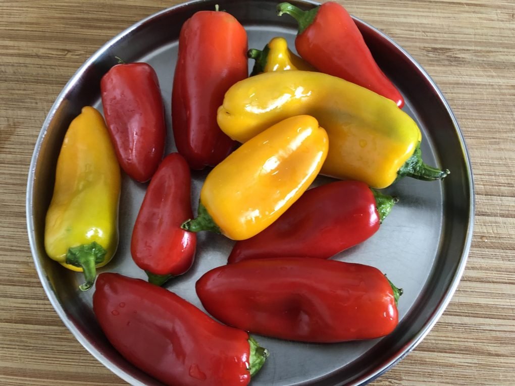 Baby Capsicum Singdana Nu Shaak / Baby Capsicum Peanut Stir Fry ...