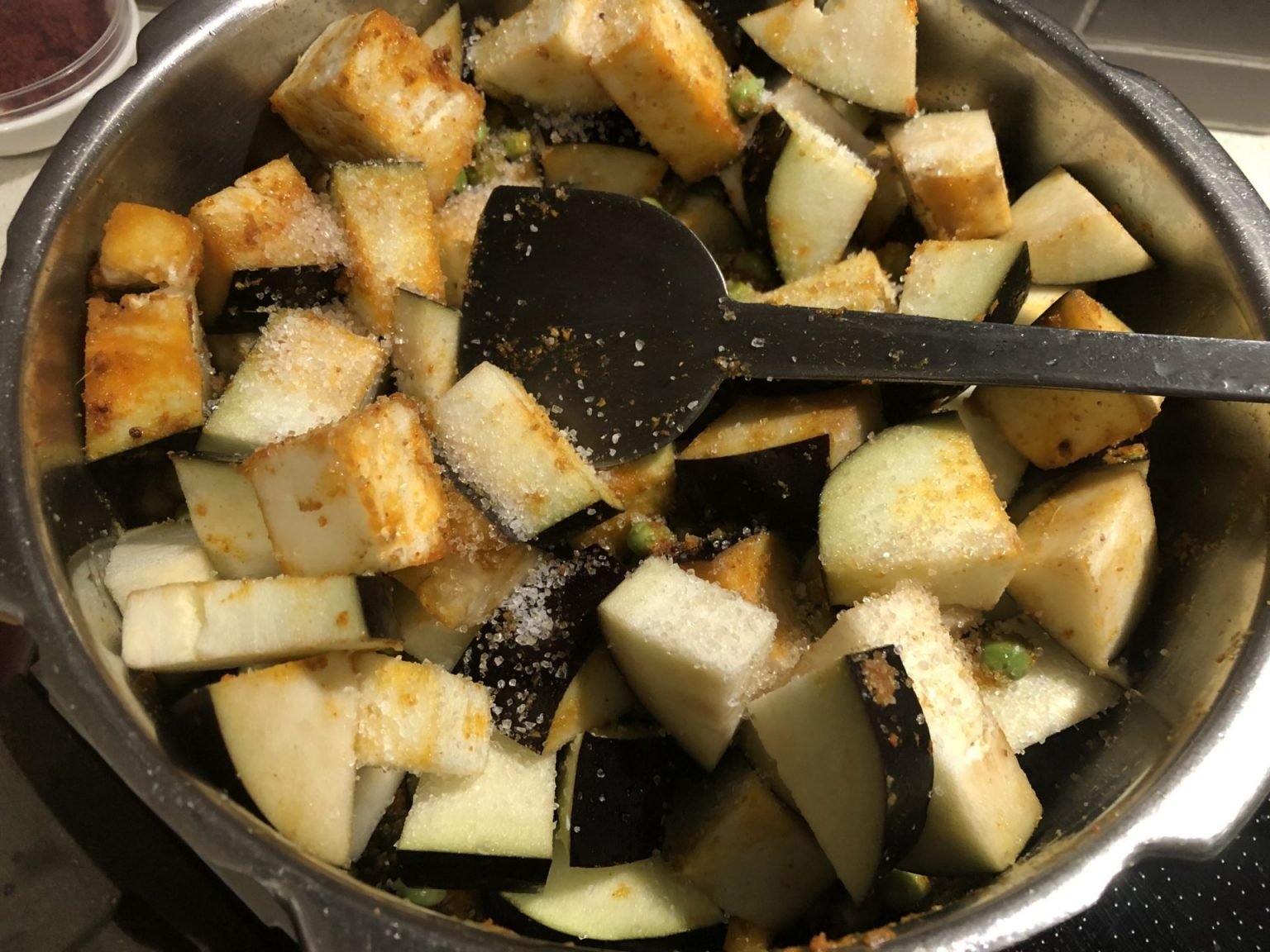 Tuvar Na Dana Ringan Nu Shaak / Fresh Pigeon Peas And Eggplant Curry ...