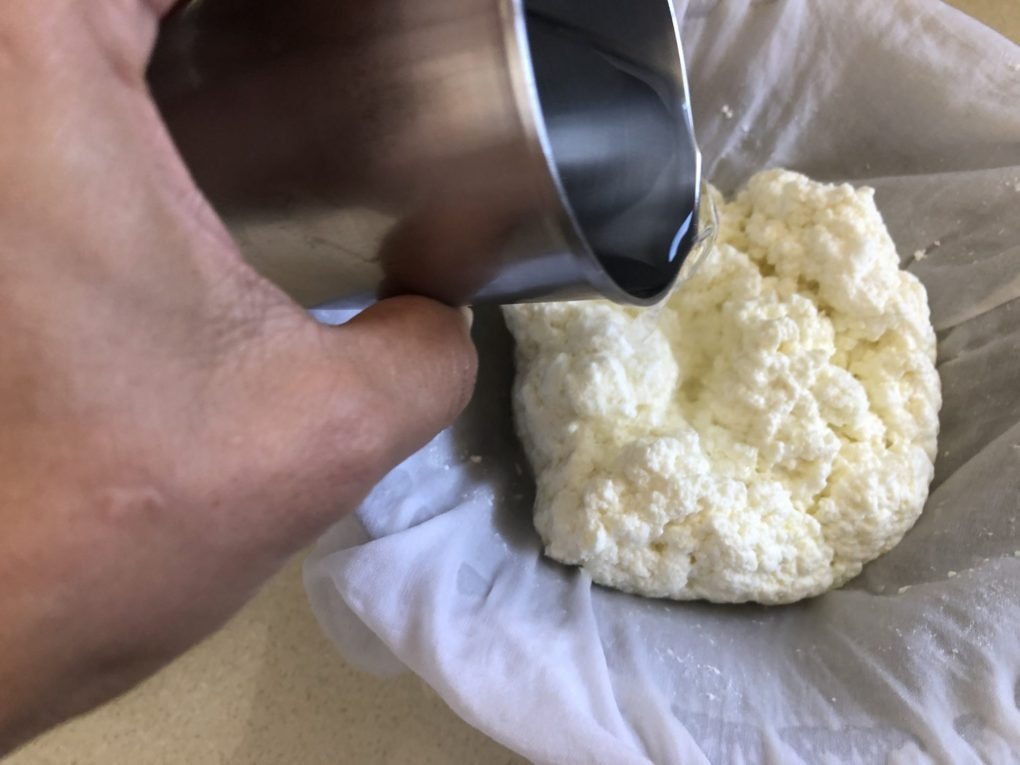 Rasmalai (Cottage Cheese Disc In Flavored Milk) – Pepkitchen