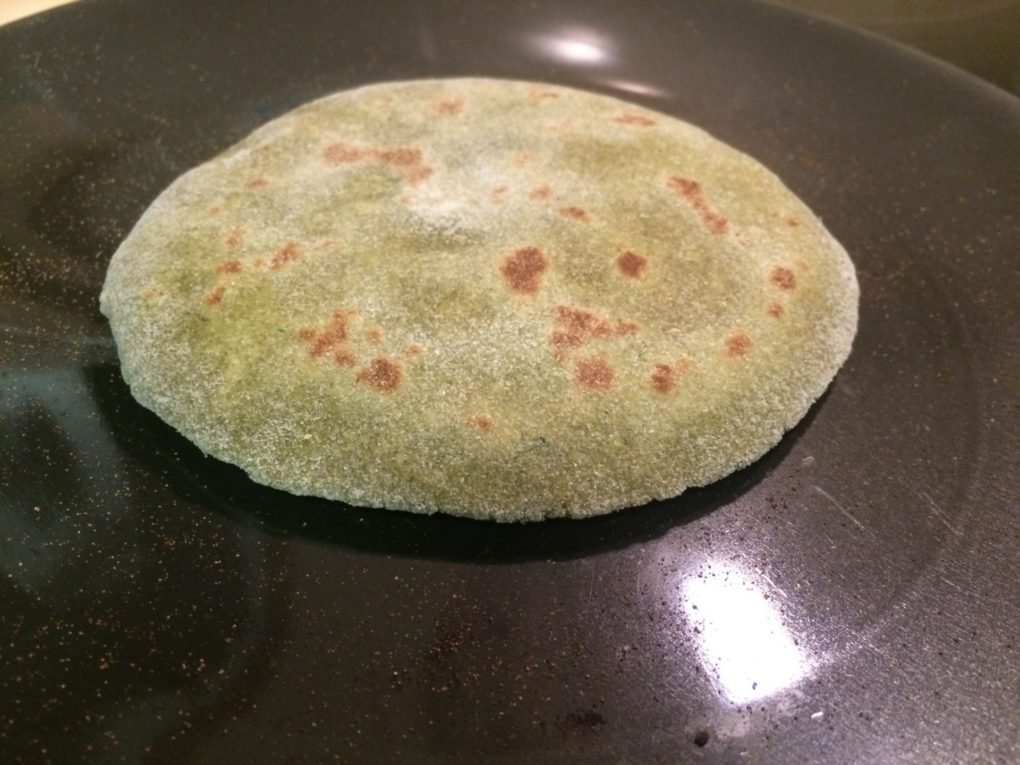 Dhana Lahsan Bajri Rotla / Coriander Garlic Pearl Millet Flat Bread ...